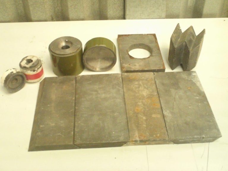 Lead shield blocks (all sizes) | Nuclear Waste Services (Tools)